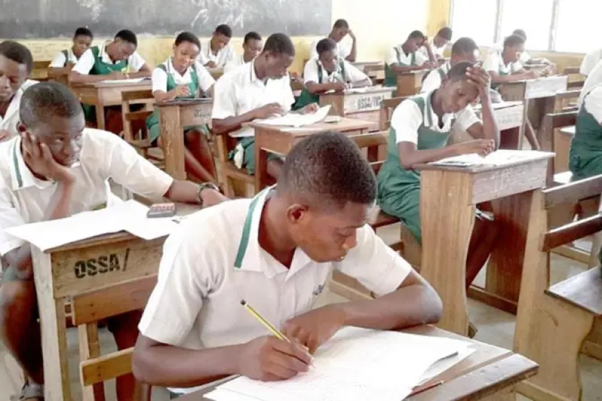 WAEC: Parent hires thugs to assault vice principal for preventing ...