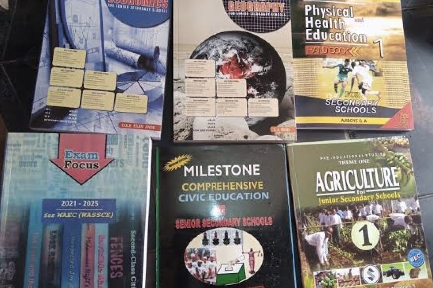 All states need to ban non-reusable textbooks - The Issues Magazine