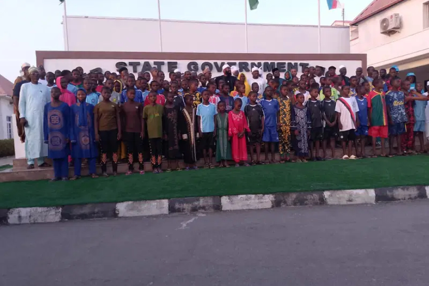 100 students released by terrorists handed over to Niger govt - The ...